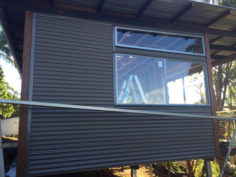 Hardies Easylap & Spotted Gum decking - Vast Constructions